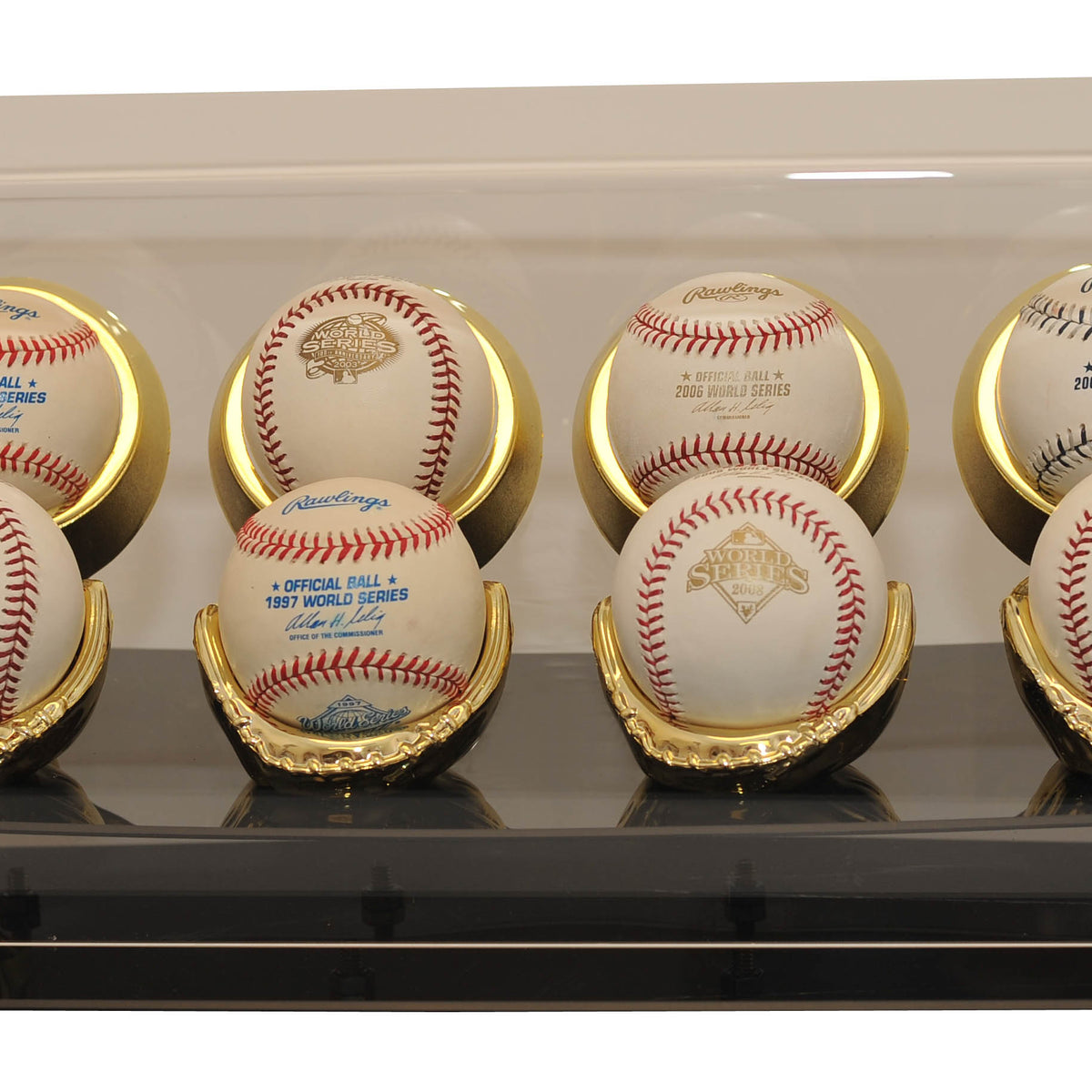 Acrylic Baseball Display Case 8 – PLAXCO